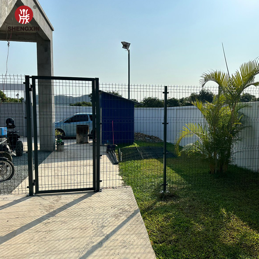 Single Powder Coated Welded Wire Mesh Panel Farm Gate 3D Metal Wire ...